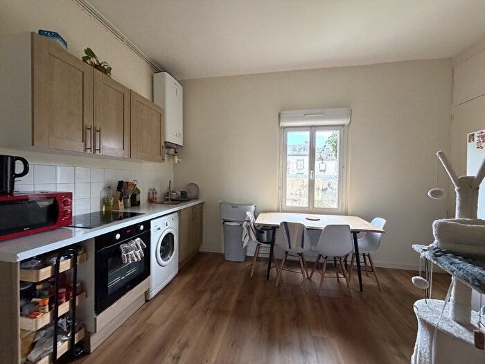 Appartement à louer - Limoges, Centre-ville, Hôtel de Ville, Emailleurs - 2 pièces - 1 chambre