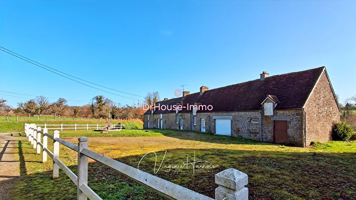 Maison à vendre - La Ferté-Macé - 3 pièces - 2 chambres
