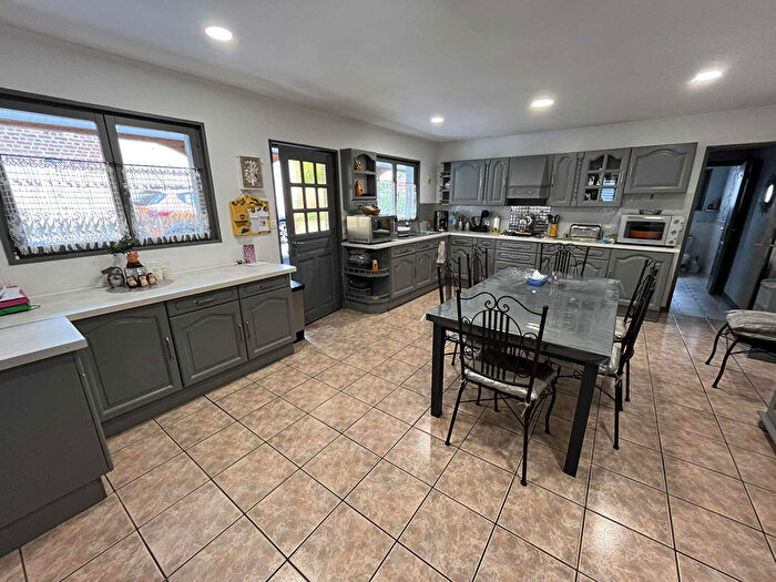 Maison à vendre - Beuvrages - 4 pièces - 3 chambres