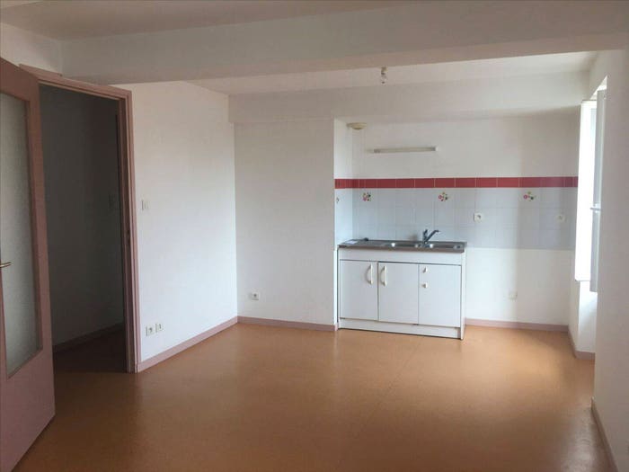 Melay : Appartement 2 pièces à louer