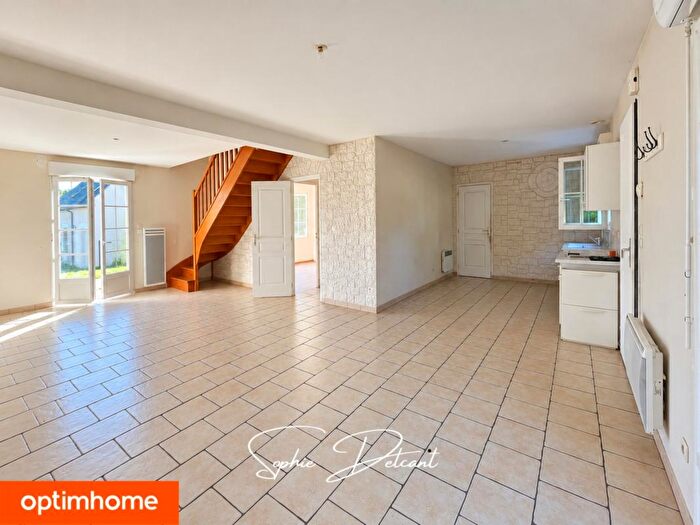 Pernay : Maison 5 pièces à vendre