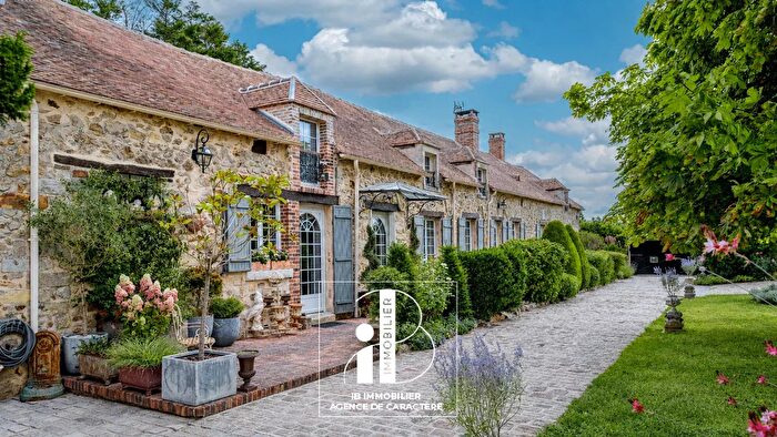 Maison 6 pièces à Fontainebleau, à vendre