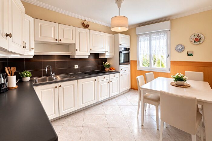 Strasbourg, Murhof : Appartement 3 pièces à vendre