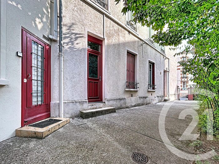 Le Kremlin-Bicêtre, Les Coquettes, Les Plantes : Appartement 2 pièces à vendre