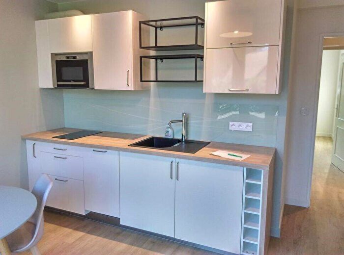 Appartement à louer - Bellevue-Centre Ville, Yerres - 2 pièces - 1 chambre