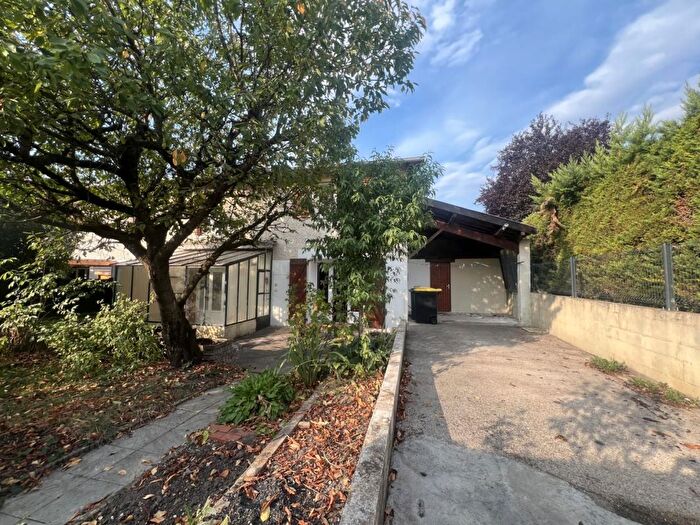 Maison 4 pièces à vendre - Saint-Maurice-de-Gourdans
