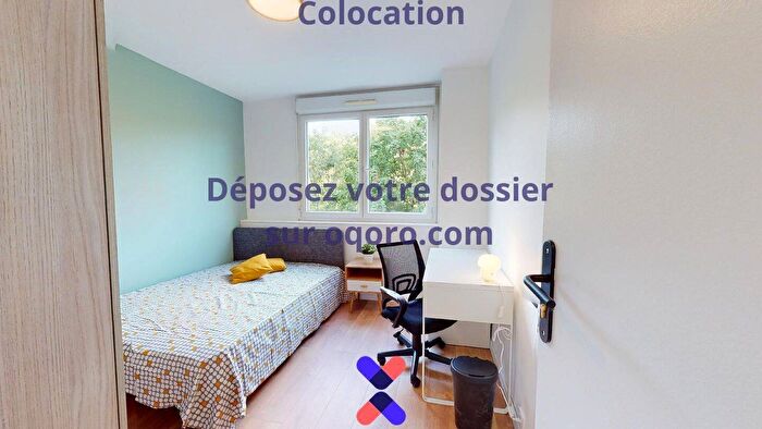 Appartement à louer - Vaise, Lyon ème arrondissement - 7 pièces - 6 chambres