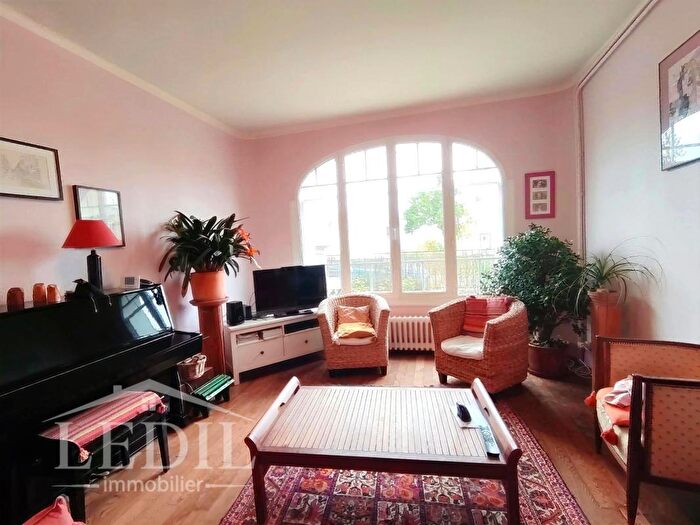 Maison à vendre - Nérac - 6 pièces - 5 chambres