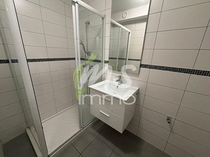 Appartement à louer - Gap, Gap ville - 2 pièces - 1 chambre