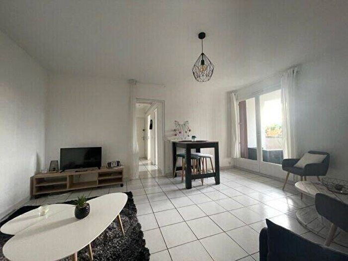 Appartement à louer - Moulin à Vent-Vertefeuille, Perpignan - 2 pièces - 1 chambre