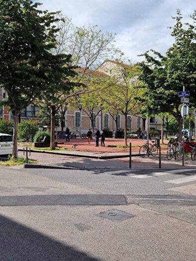 Appartement à louer - La Villette, Lyon ème arrondissement - 2 pièces - 1 chambre