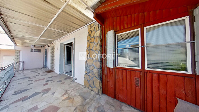 Appartement à vendre - Lyon e , Bachut, Transvaal - 5 pièces - 3 chambres