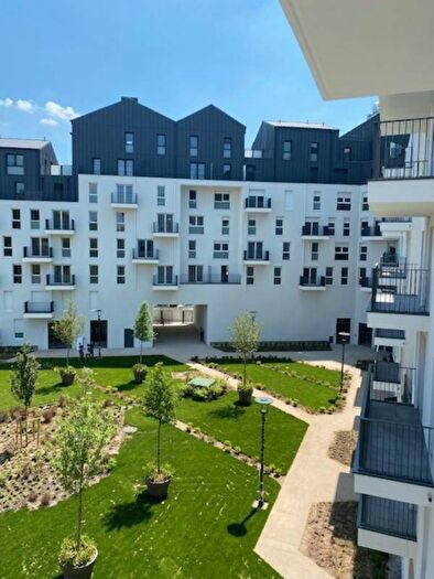 Appartement à louer - Jean Jaures, Villeneuve-la-Garenne - 3 pièces - 2 chambres