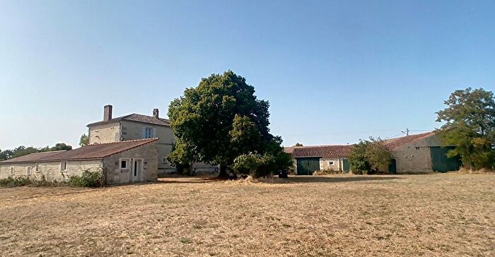 Maison à vendre - Le Langon - 11 pièces - 4 chambres