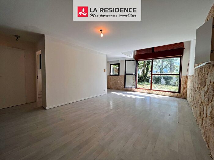 Plaisir : Appartement 3 pièces à vendre