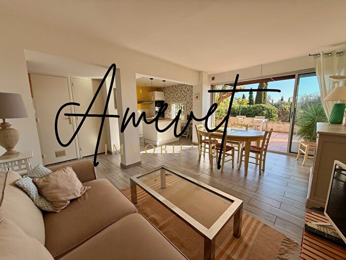 Appartement à vendre - Bandol - 3 pièces - 2 chambres