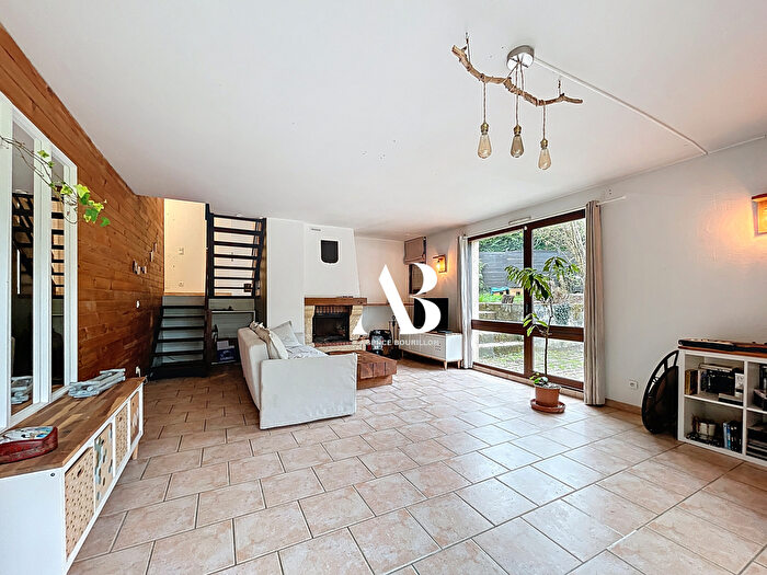 Maison à vendre - Donnemarie-Dontilly - 6 pièces - 4 chambres