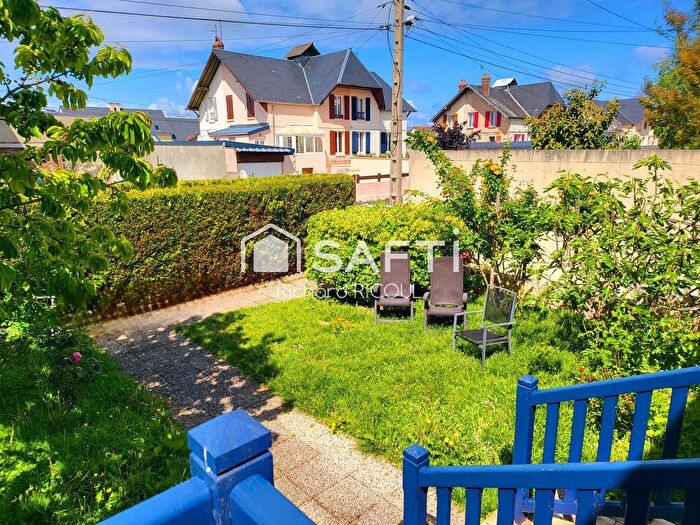 Maison à vendre - Dives-sur-Mer - 5 pièces - 4 chambres