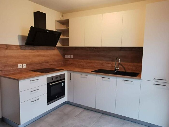 Appartement à louer - Bas-Pays, Montauban - 4 pièces - 3 chambres