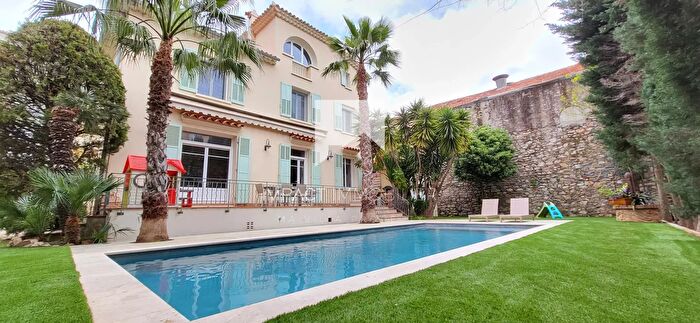 Hyères, Centre-ville - Maison 6 pièces à vendre