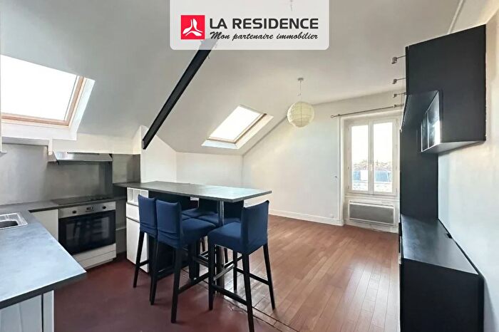 Appartement à vendre - Chatou, Sud - 3 pièces - 2 chambres