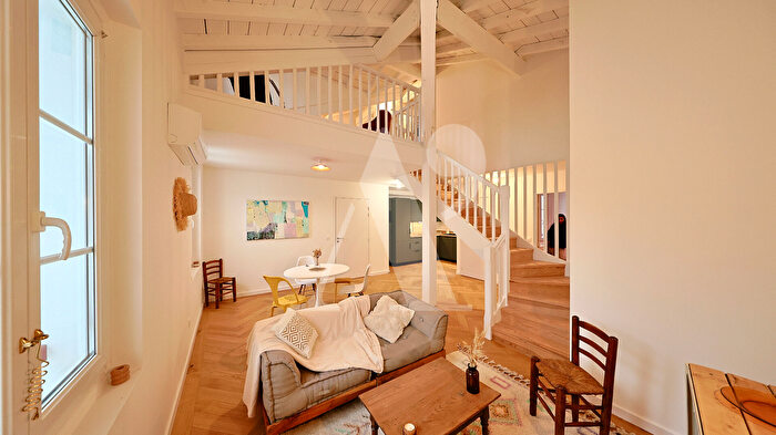 Appartement à vendre - Saint-Jean-de-Luz, Centre-ville - 3 pièces - 1 chambre