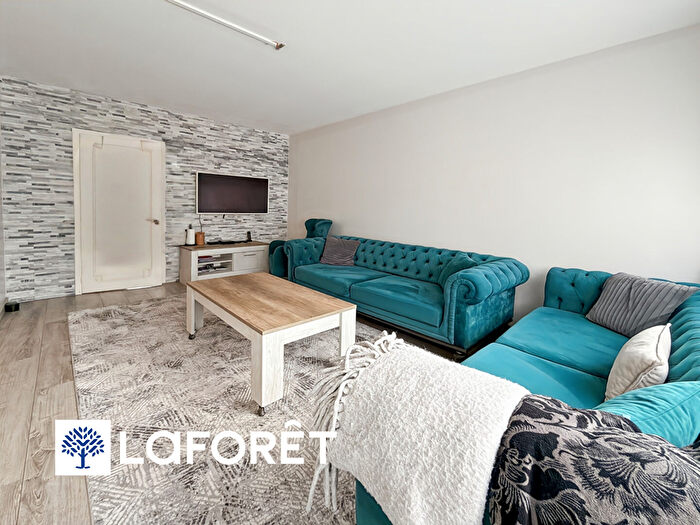 Appartement à vendre - Ris-Orangis, Moulin à Vent - 5 pièces - 3 chambres