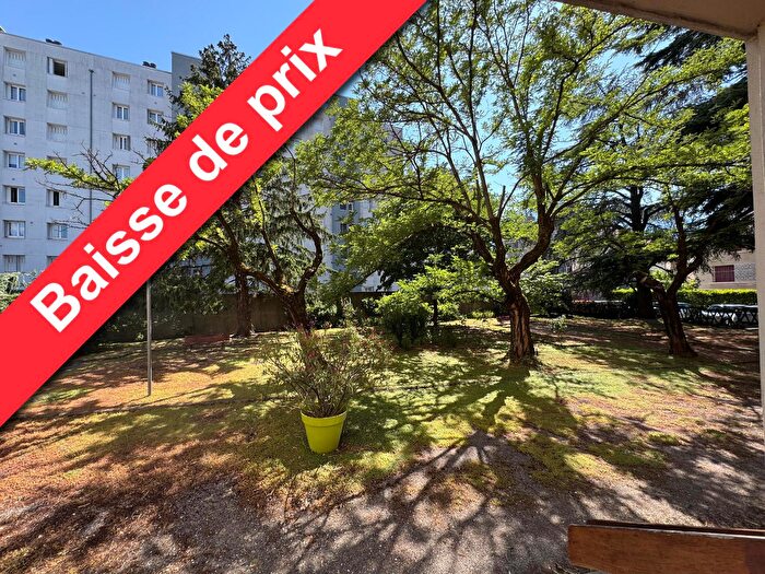 Grenoble, Eaux-Claires, Mistral : Appartement 2 pièces à vendre