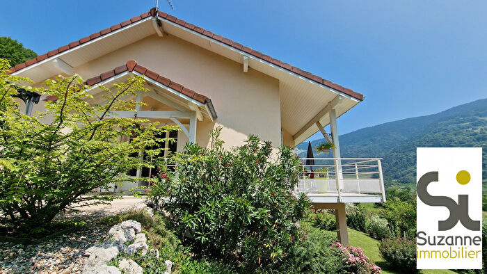 Maison à vendre - Saint-Pierre-dAllevard - 5 pièces - 3 chambres