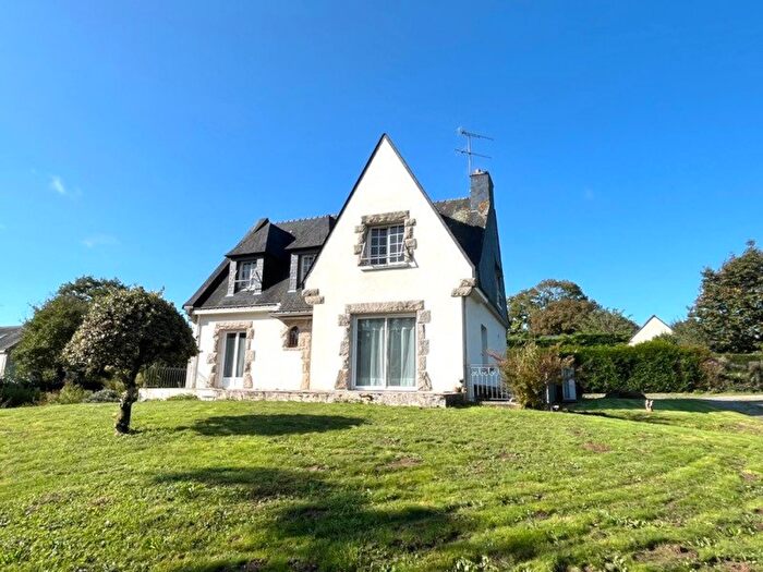 Maison à vendre - Férel - 8 pièces - 6 chambres