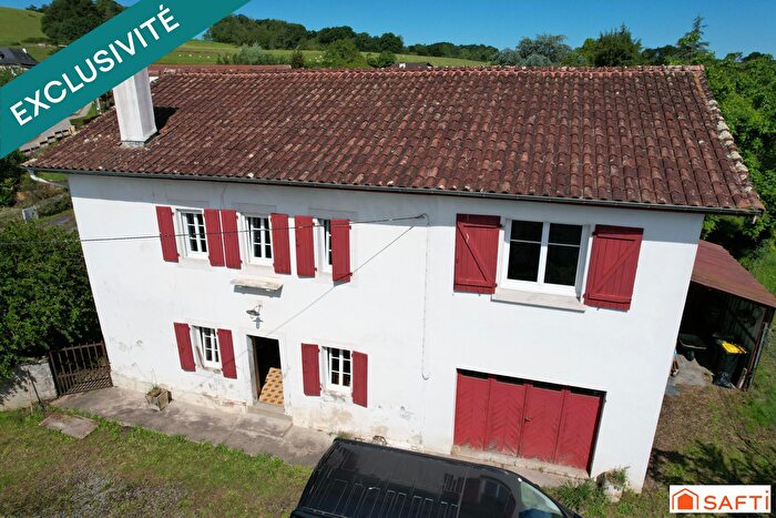 Maison 6 pièces à Mauléon-Licharre, à vendre