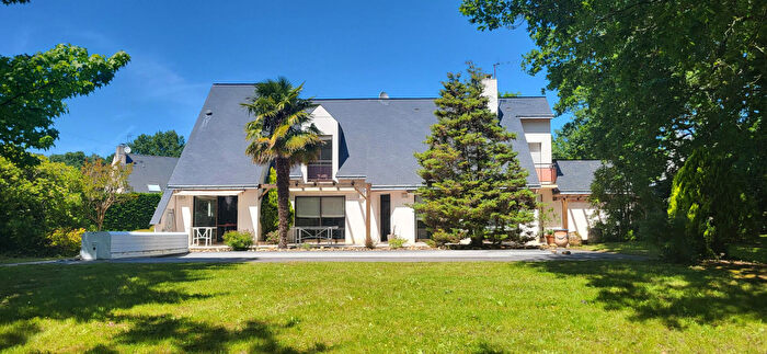 Maison 9 pièces à vendre à Sautron
