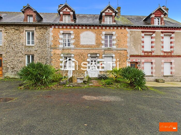 Maison à vendre - Saint-Aignan-de-Couptrain - 10 pièces - 3 chambres