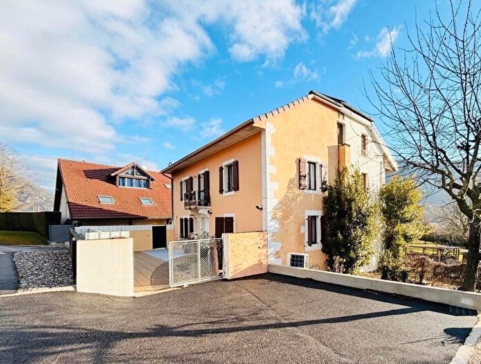 Maison à vendre - Léaz - 6 pièces - 5 chambres