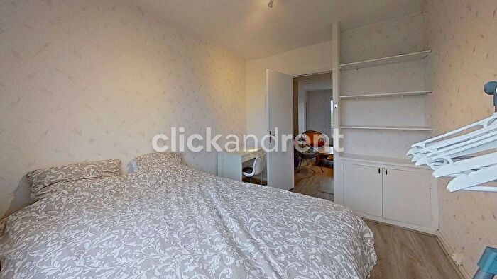 Appartement à louer - Centre Ville-Rive Gauche, Rouen - 5 pièces - 4 chambres