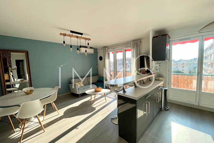 Appartement à vendre - Marseille e , Malpassé - 2 pièces - 1 chambre