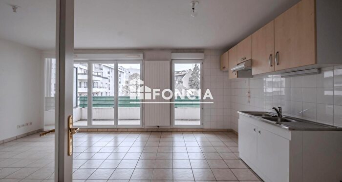 Appartement à vendre - Annemasse, Centre-ville - 3 pièces - 2 chambres