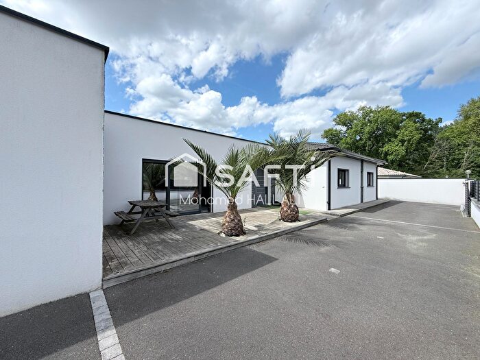 Maison à vendre - Léognan - 4 pièces - 3 chambres