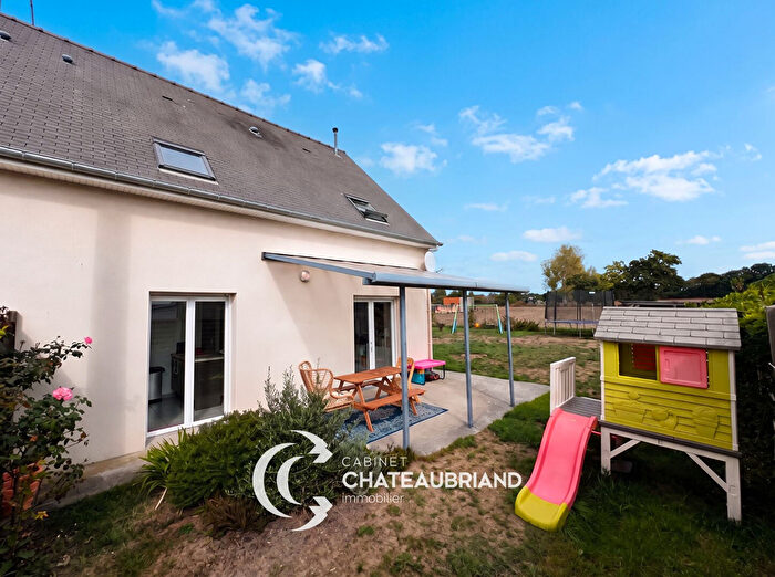Maison 4 pièces à Baguer-Pican, à louer