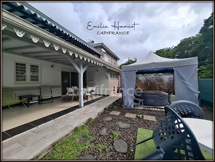 Appartement à louer - Saint-Joseph - 3 pièces - 2 chambres