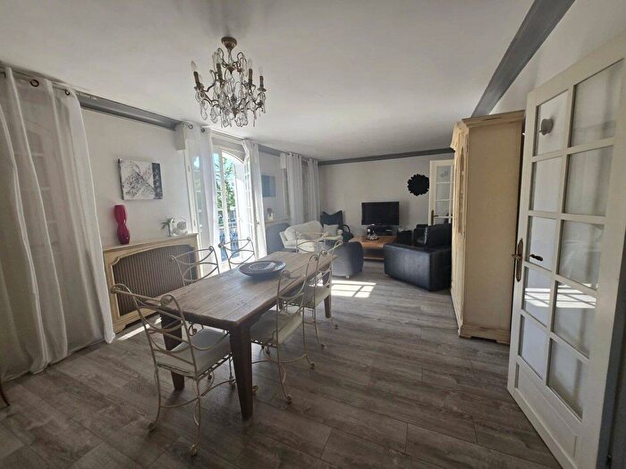 Faubourg de Cambrai et de Paris, Douai - Appartement 4 pièces à louer