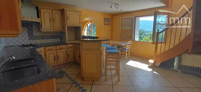 Challes-les-Eaux : Maison 8 pièces à vendre