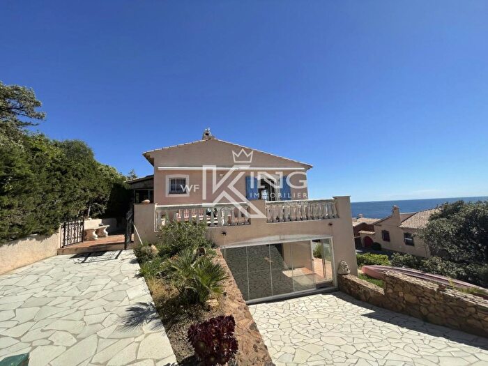 Maison à vendre - Saint-Raphaël, Agay - 6 pièces - 5 chambres