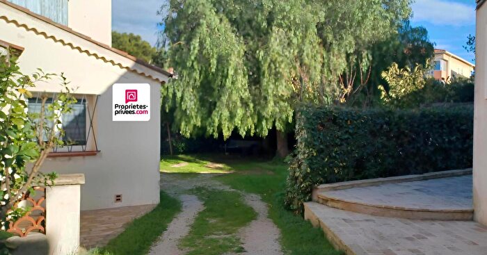 Maison à vendre - Six-Fours-les-Plages, Font de Fillol, Rayolet, Le Brusc - 9 pièces - 7 chambres