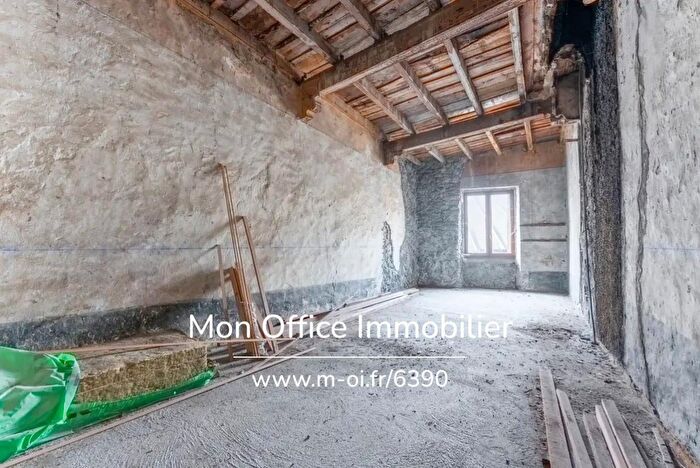 Maison à vendre - Embrun - 8 pièces