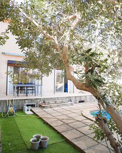 Maison à vendre - Trets - 6 pièces - 4 chambres