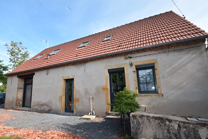 Maison 5 pièces à La Motte-Saint-Jean, à vendre