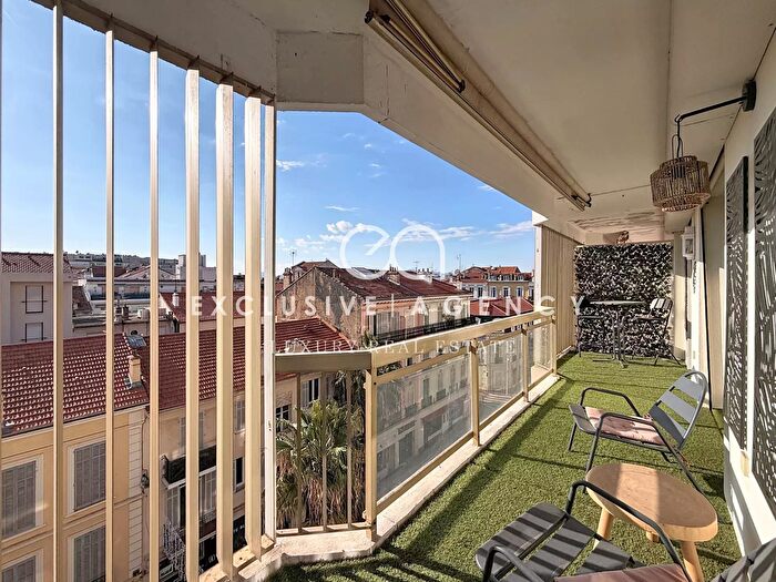 Appartement à vendre - Cannes, Centre-ville - 2 pièces - 1 chambre