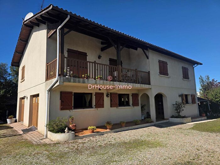 Maison à vendre - Mérignac, Centre-ville - 6 pièces - 4 chambres