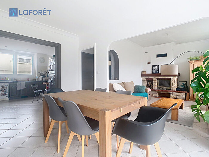 Maison à vendre - Lanester, Chantiers, Penher, Pasteur, Kergreis, Le Fons - 5 pièces - 3 chambres